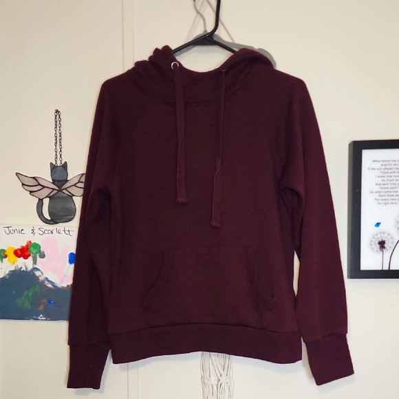 Reflex | Sweaters | Womens Burgundy Reflex Hoodie Sweater | Poshmark